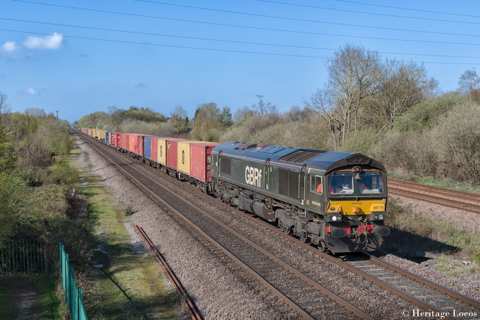 Class 66 diesel-electric freight locomotive